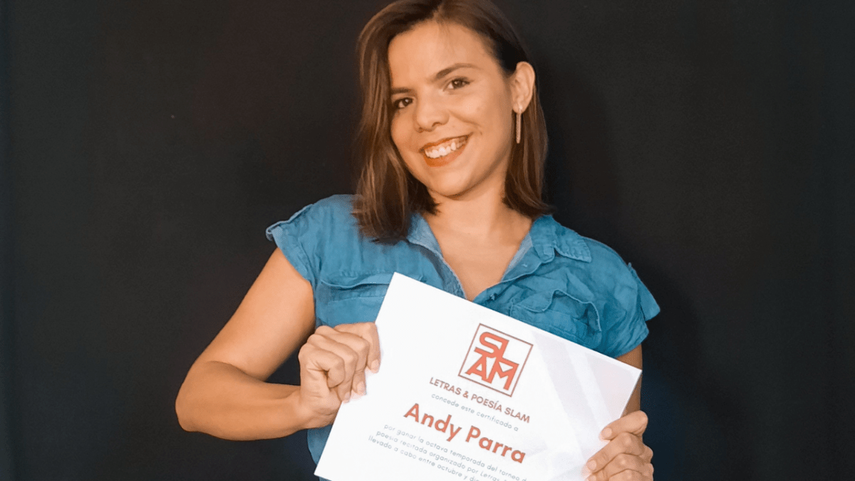 Andy Parra: campeona de la octava temporada de Letras & Poesía Slam ...