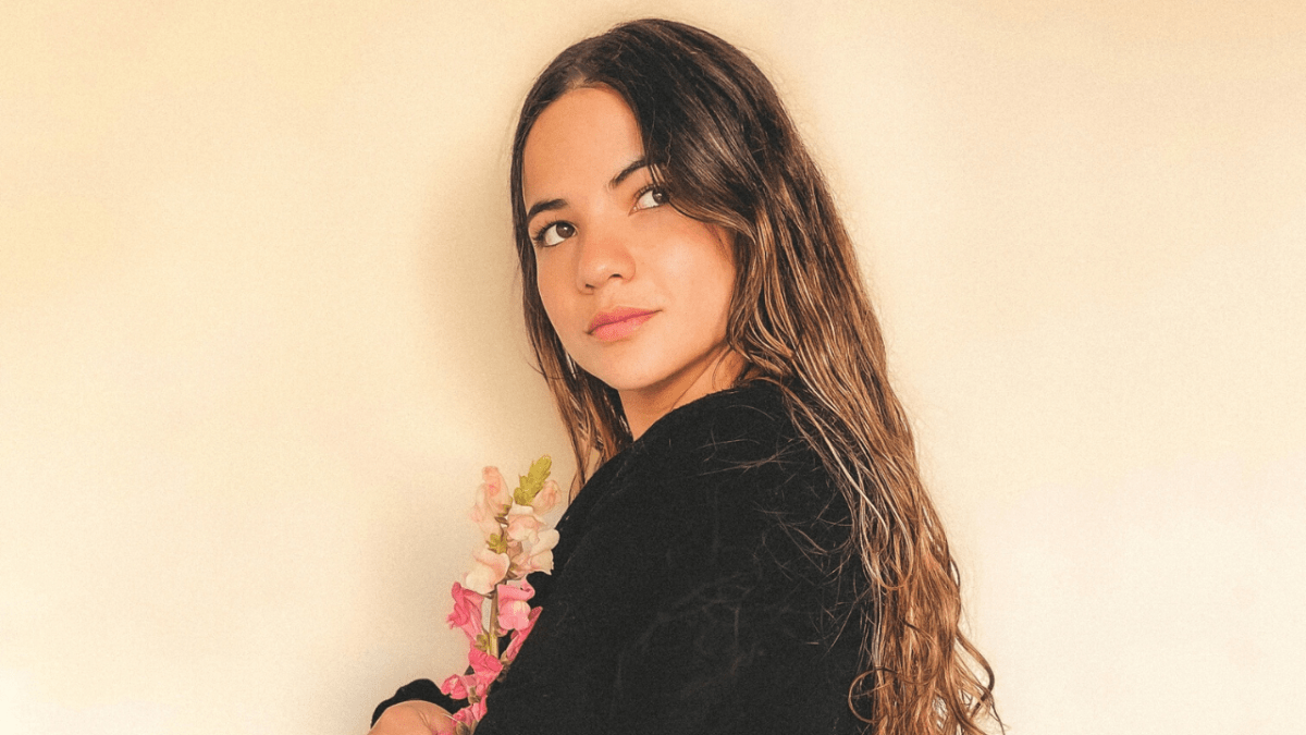 Entrevista a Emma Calderón – Letras & Poesía